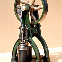 A-FRAME ENGINE Vertical Single Cylinder 1½" x 2½" - PRESTON SERVICES